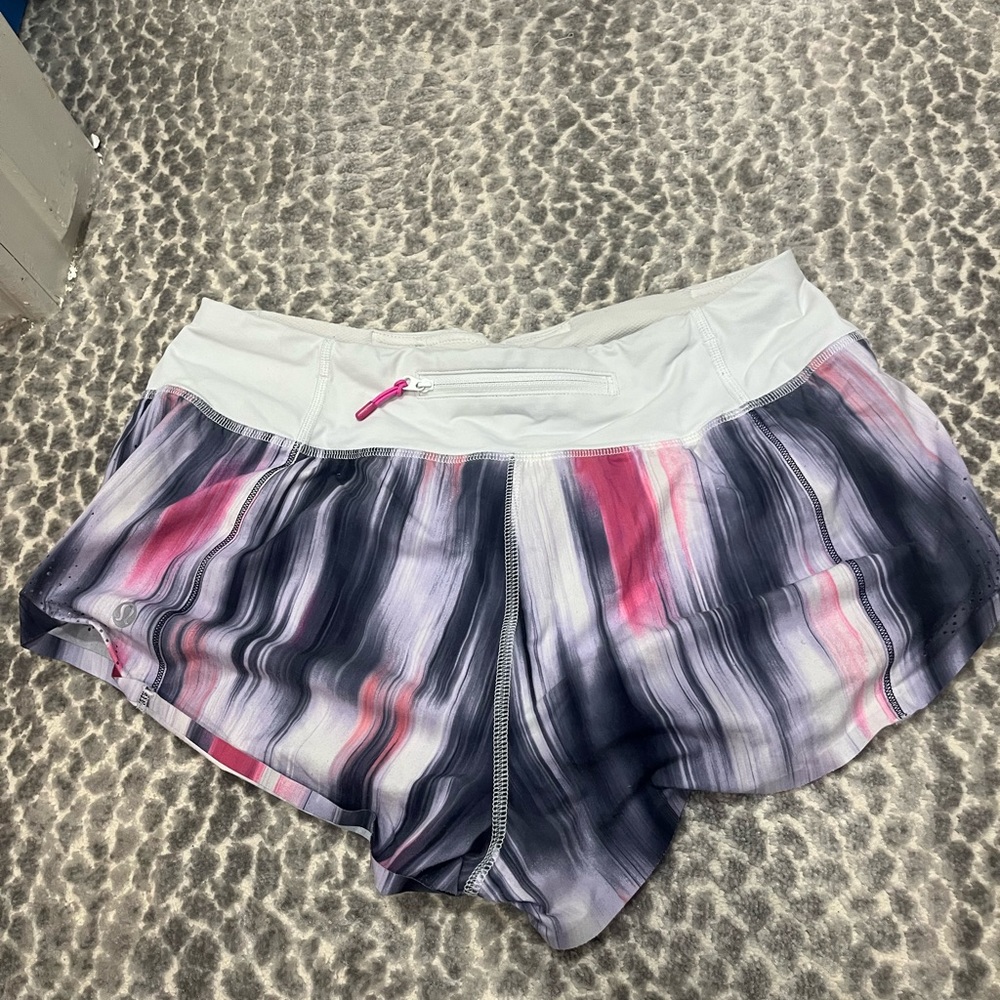Super Cute Rare Color Lululemon Speed Up Shorts! - Gem